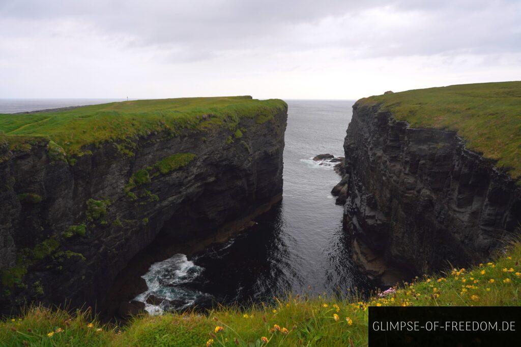 Kilkee Cliffs: Aussichtspunkt und Kilkee Cliff Walk [Irland]