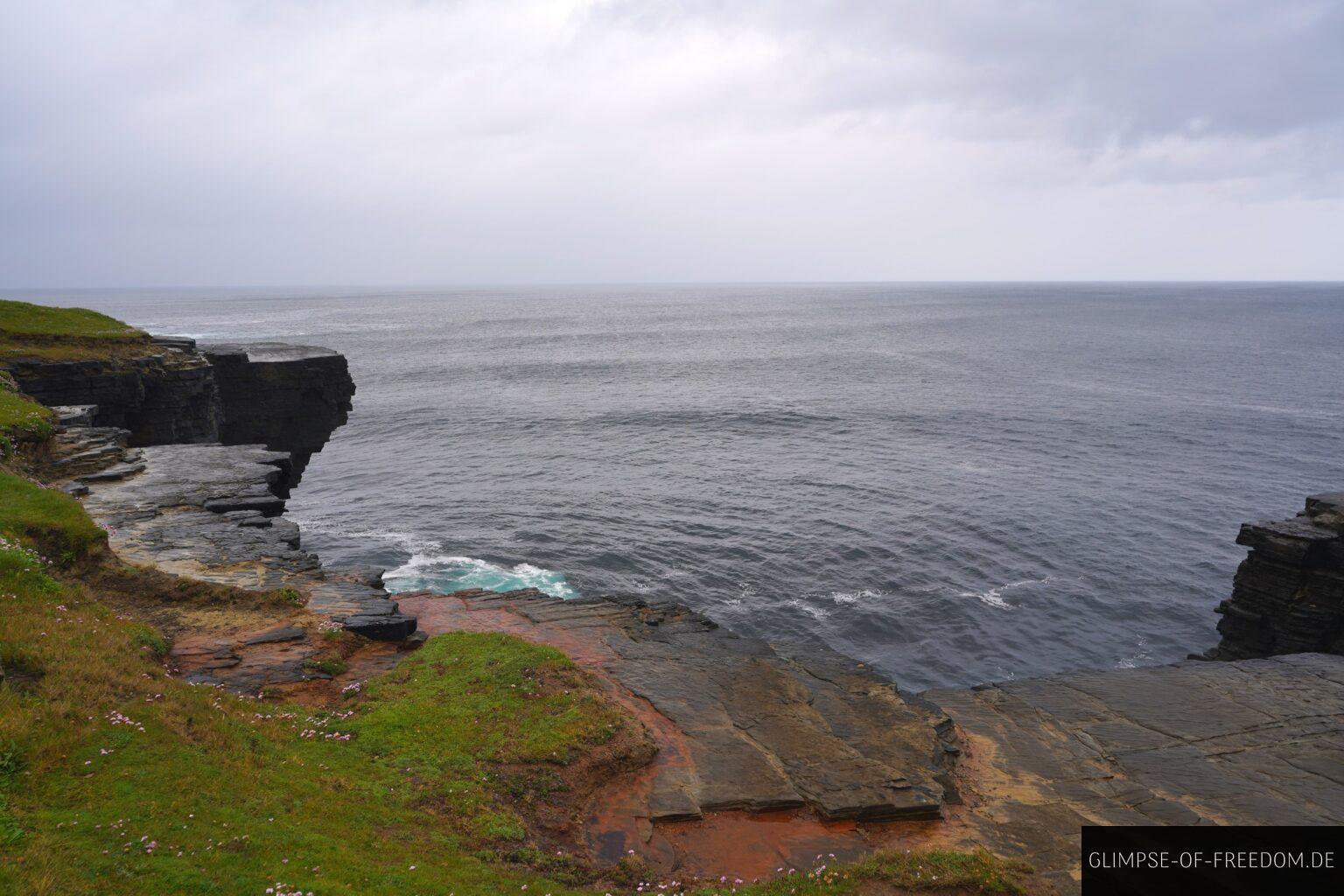 Kilkee Cliffs: Aussichtspunkt und Kilkee Cliff Walk [Irland]