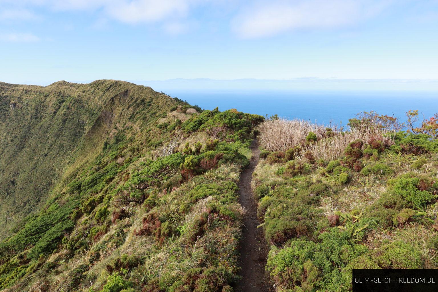 Caldeira Faial - Wanderung auf den Azoren (Tipps & Karte)