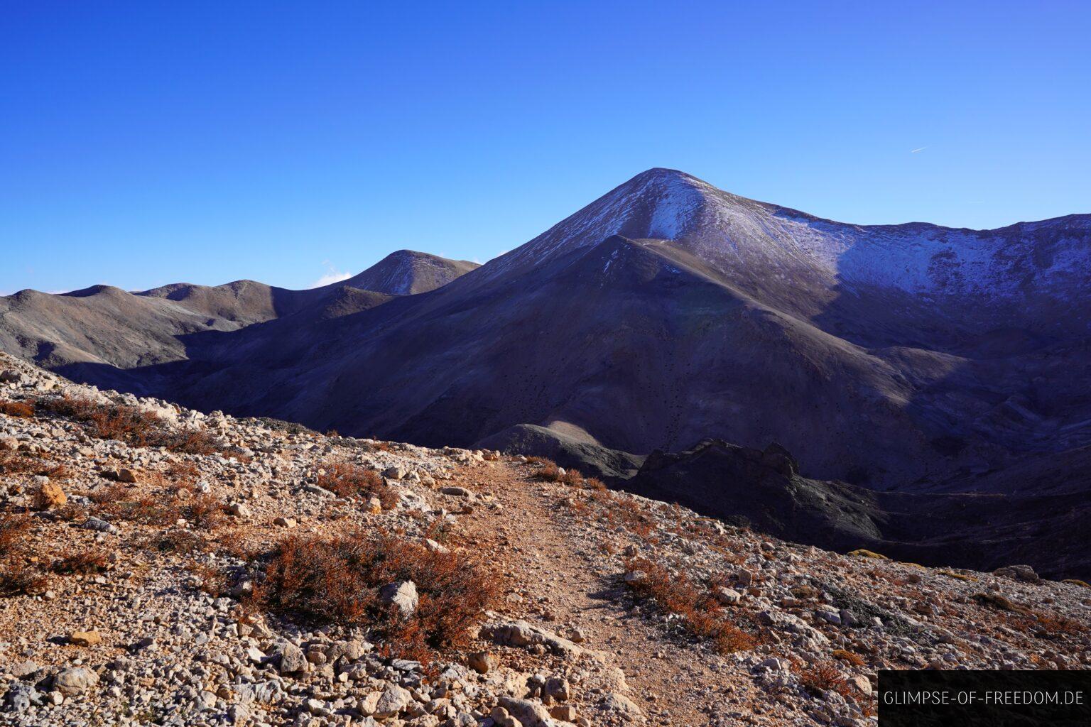 Pachnes: Wanderung auf Kretas zweithöchsten Berg [mit Karte]